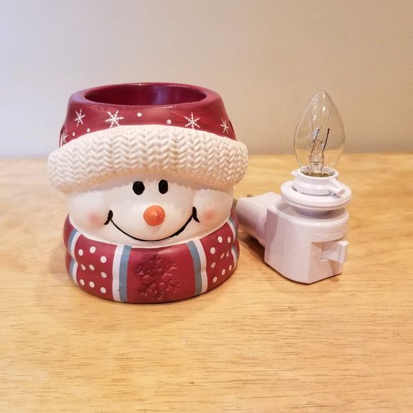 ScentSationals | Holiday | Scentsationals Scented Wax Warmer Plugin Jolly | Poshmark